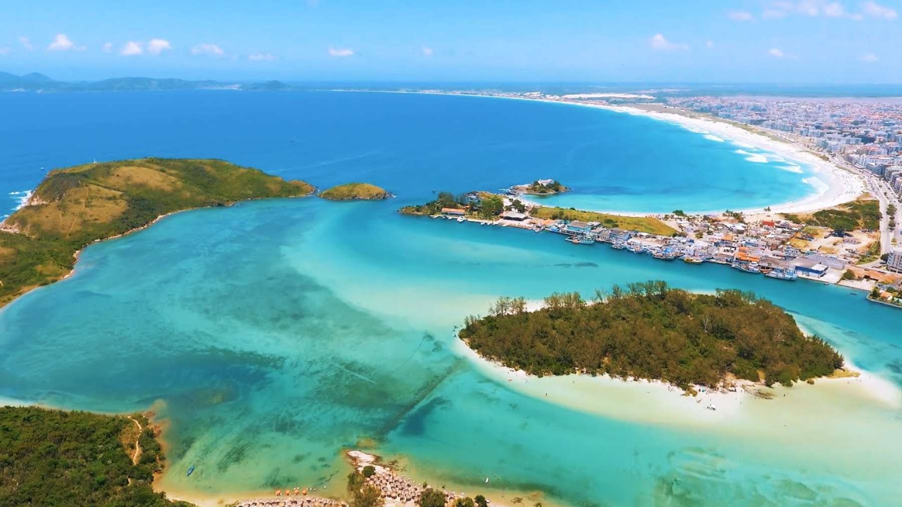 EXCURSÃO ILHA DO JAPONÊS - CABO FRIO COM DAY USE NA POUSADA DE LA TORRE